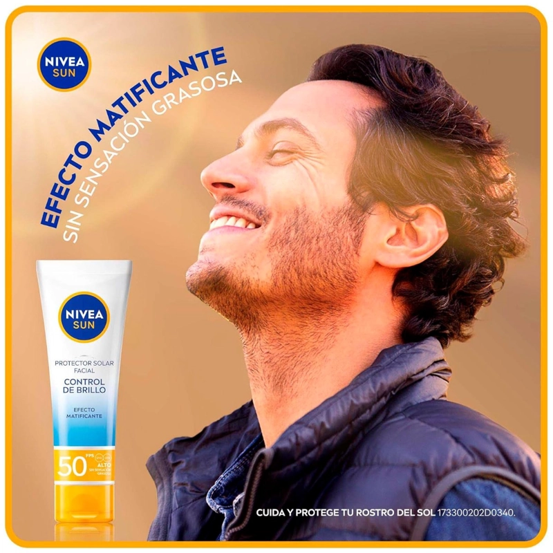 PROTECTOR SOLAR FACIAL NIVEA SUN CONTROL BRILLO Y EFECTO MATIFICANTE 50 FPS