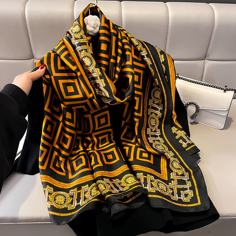 PASHMINA SUPREMA EN SEDA LUJOSA CON EFECTO SATÉN