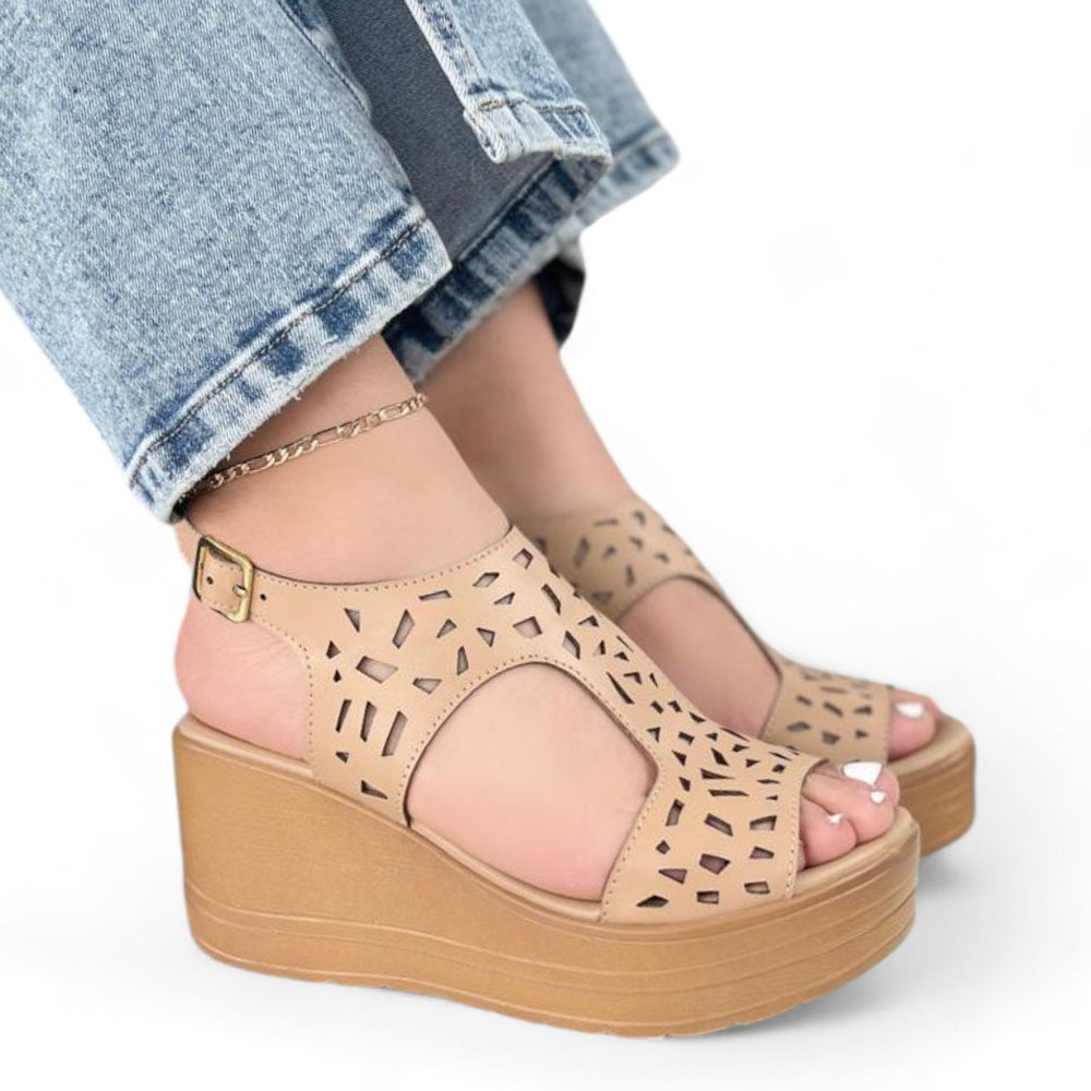 Ripley - SANDALIA MUJER 015L-58 MELISSA PLANTA PU TACO CUÑA COLOR BEIGE