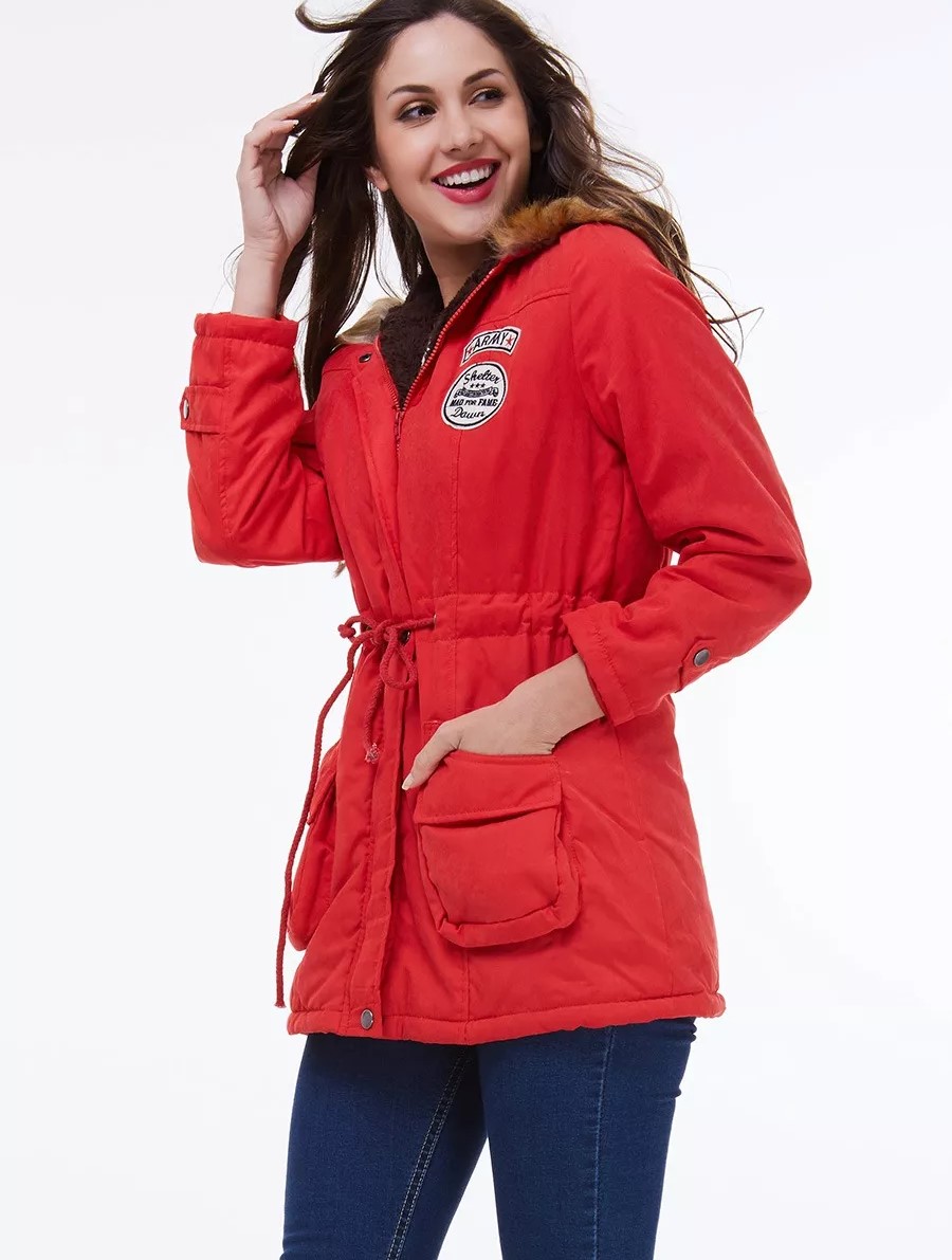 Ripley - CASACA ABRIGO PARKA DAMA MUJER CON CAPUCHA COLOR ROJO