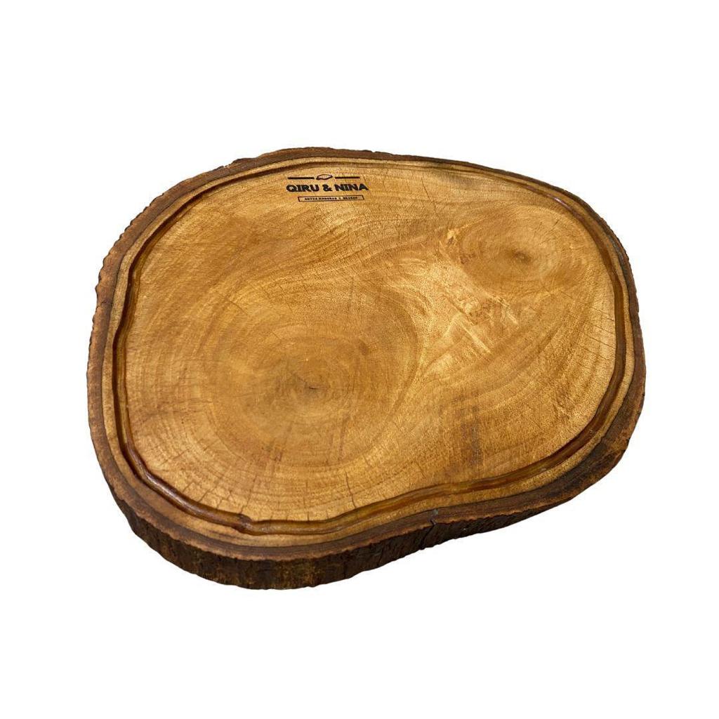 Ripley - TABLA PARRILLERA EN FORMA DE TRONCO QIRU Y NINA DE MADERA
